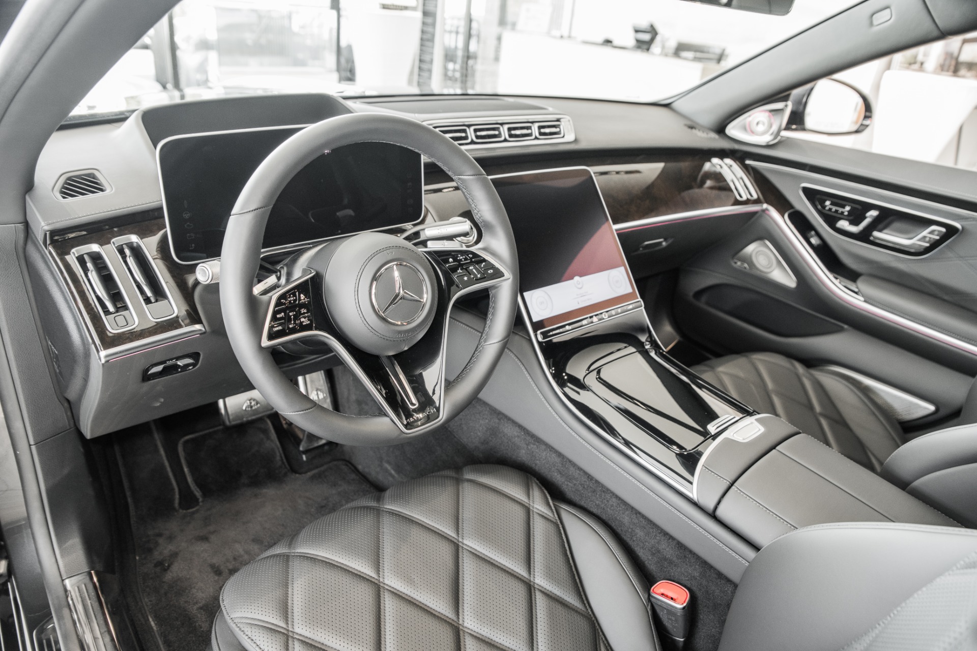 2022 Maybach Interior