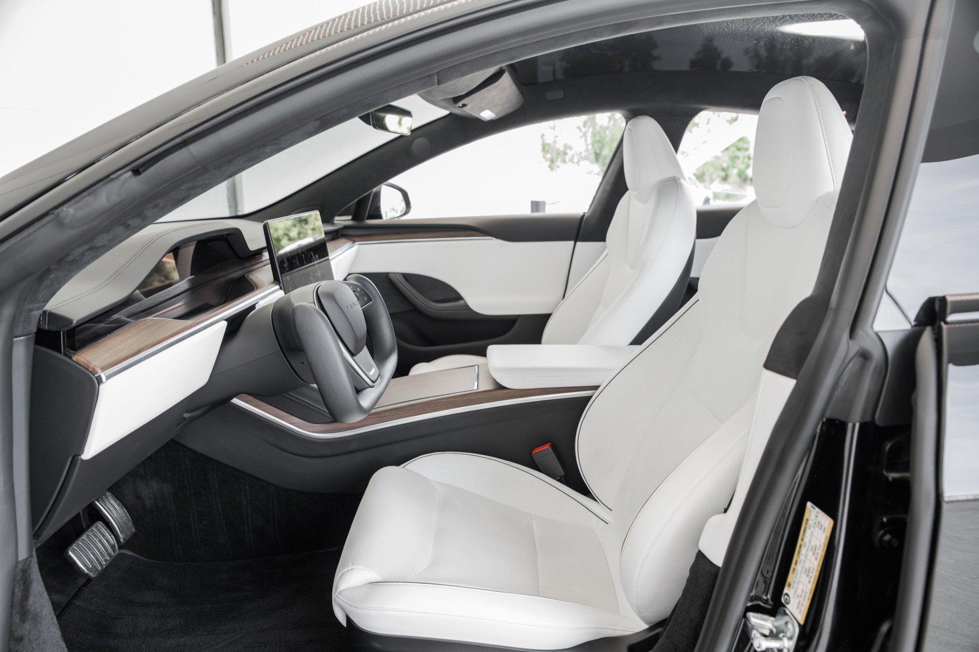 2022 Tesla Model S White