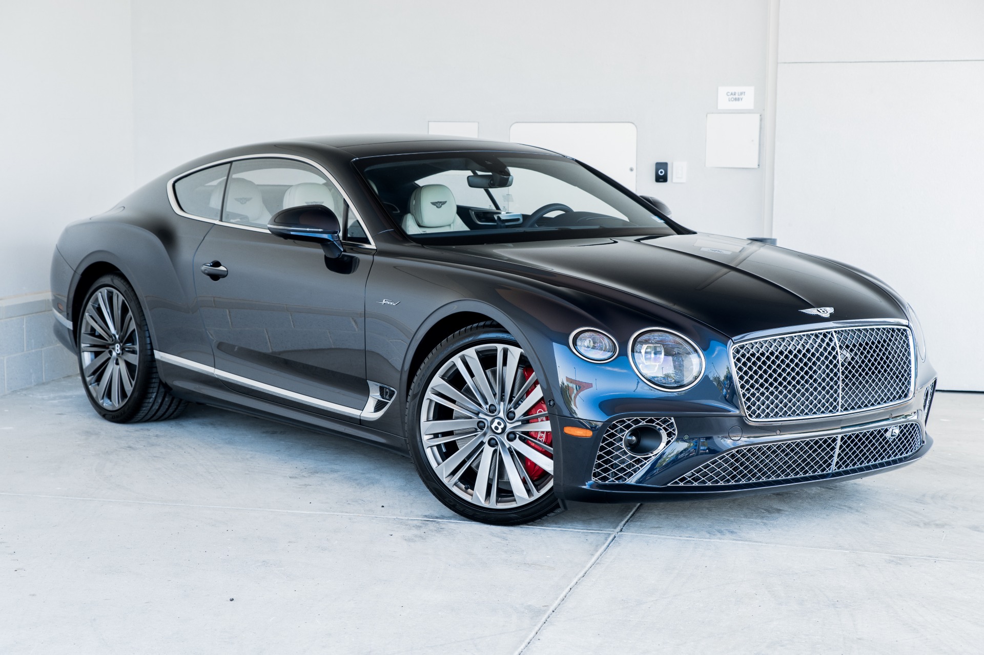 Bentley 2022 Coupe