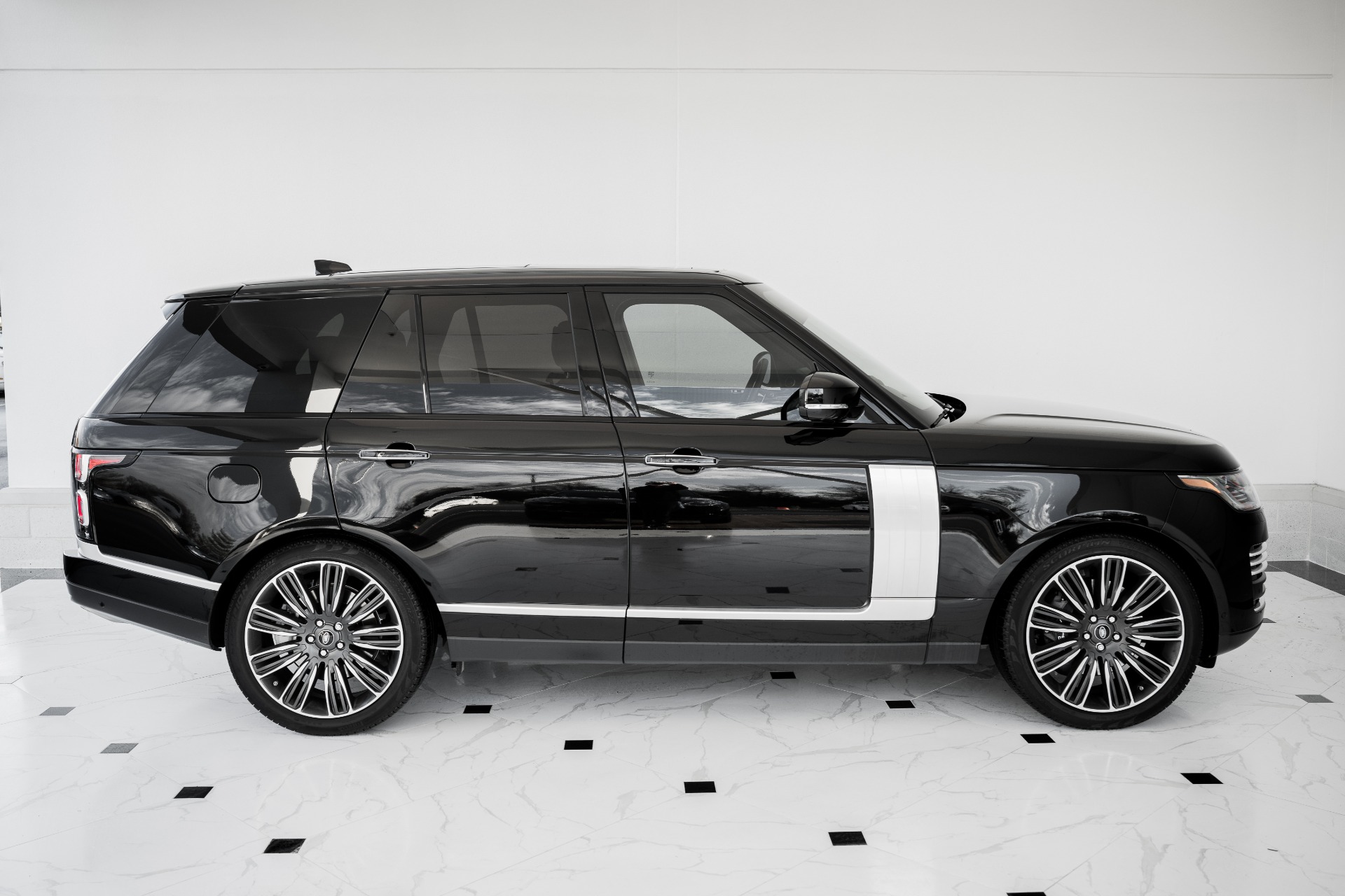 2022 Land Rover Range Rover Supercharged Plus Autobiography Pkg