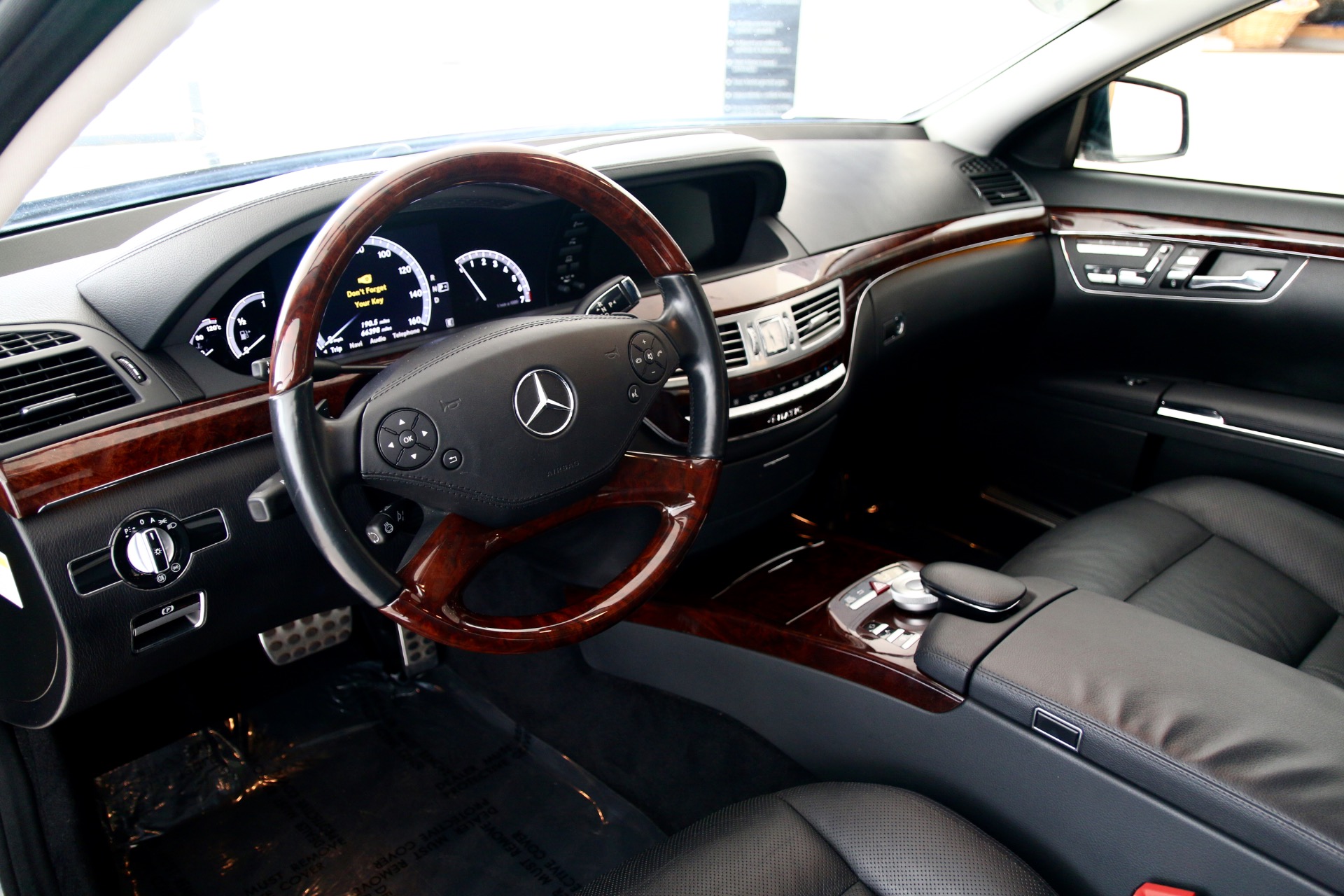 2011 S Class Interior